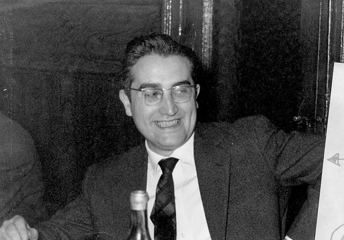 El Gobierno reconoce a Gabriel Aresti y a otra treintena de víctimas del franquismo | El Correo